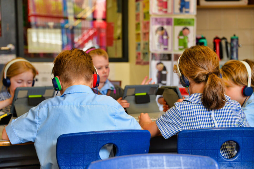 Word of Mouth Hearing Augmentation System Australia - WOMCOM